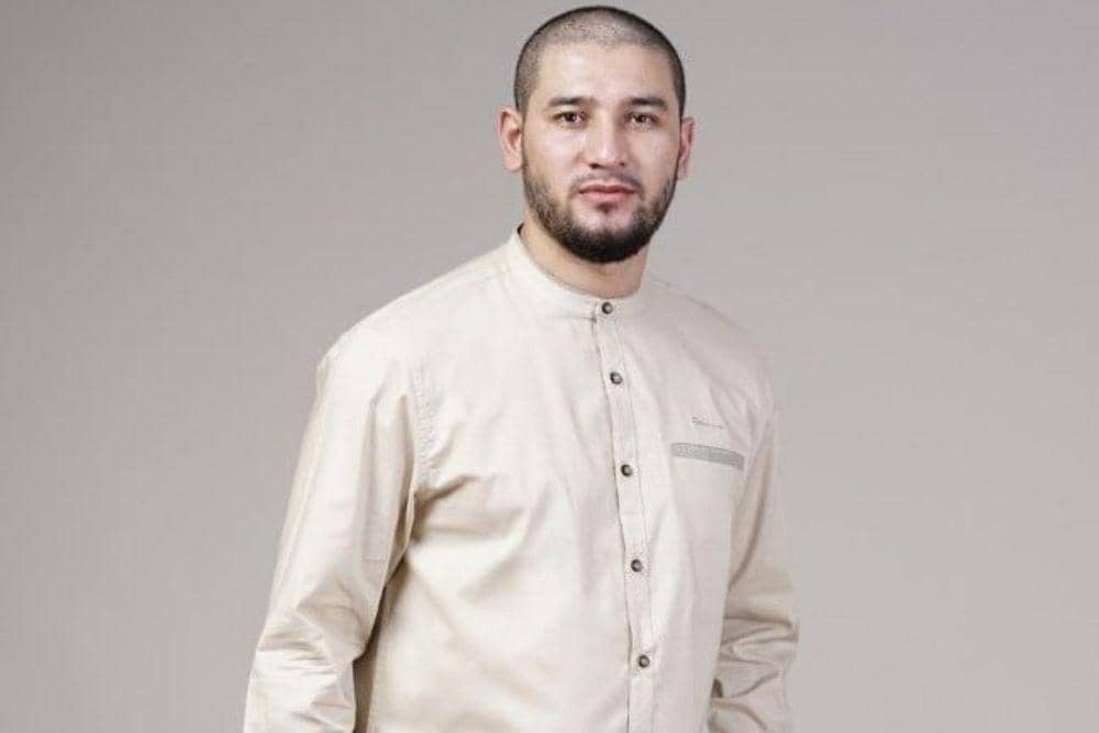 5 Model Baju Koko Terbaru Pria 2025, Simpel dan Stylish | Popbela.com
