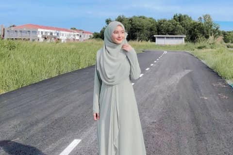 10 Model Baju Gamis Lebaran Terbaru 2025, Elegan dan Anggun! | Popbela.com