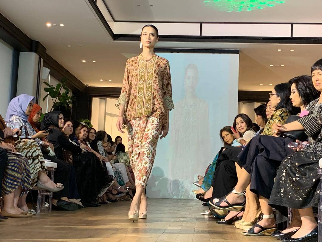 Batik Danar Hadi Rilis Koleksi yang Cocok untuk Hari Raya | Popbela.com