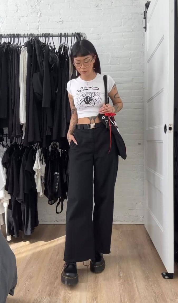 15 Outfit Skena Style untuk Cowo dan Cewe yang Viral | POPBELA.com