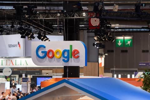 15 Daftar Perusahan Terbaik di Indonesia: Ada Perusahaanmu? | Popbela.com