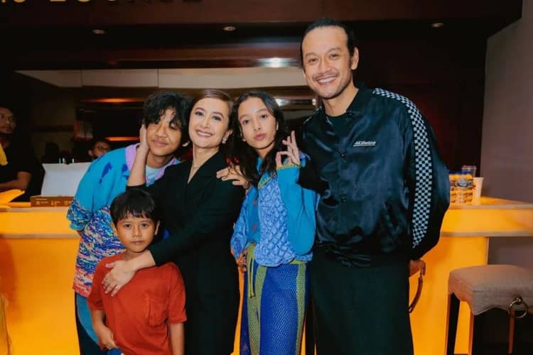 8 Fakta Keluarga Widuri Puteri, Anak Dwi Sasono & Widi Mulia | Popbela.com