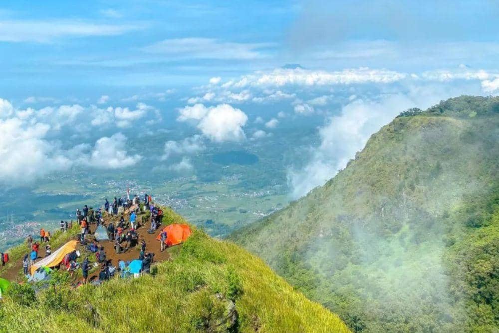 7 Wisata Ungaran Favorit yang Indah dan Sejuk | POPBELA.com