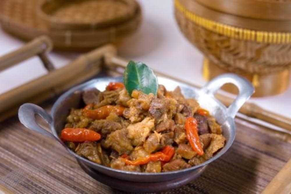 5 Resep Oseng Mercon Daging Sapi yang Pedas tapi Nikmat | POPBELA.com