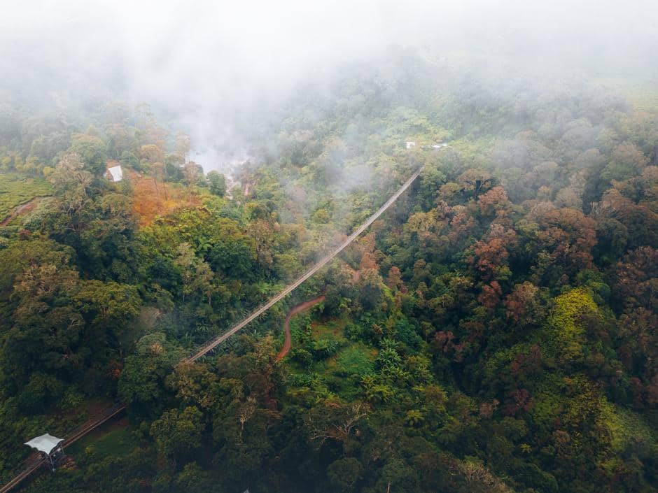 Harga Tiket, Rute dan Daya Tarik Rengganis Suspension Bridge | POPBELA.com