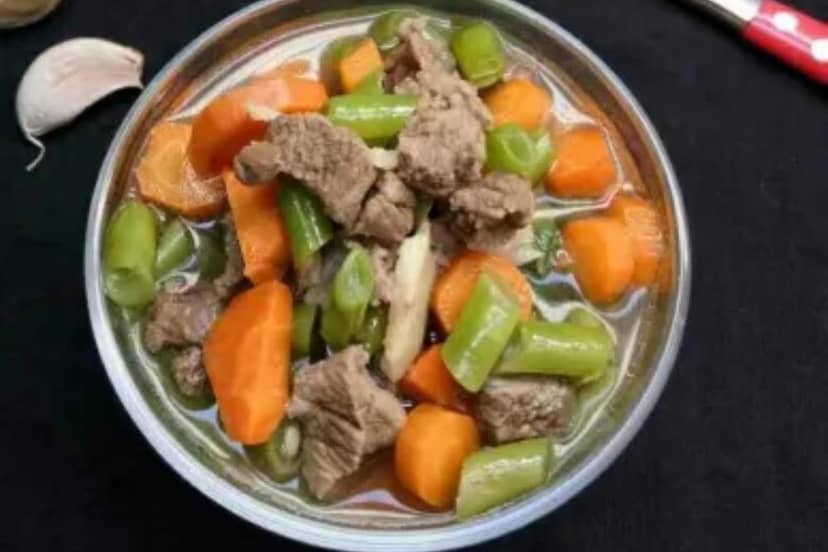 6 Resep Sop Daging Sapi yang Gurih dan Segar | POPBELA.com