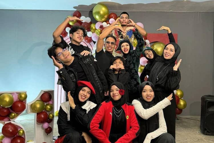 9 Fakta Keluarga Gen Halilintar yang Kembali Disorot | Popbela.com