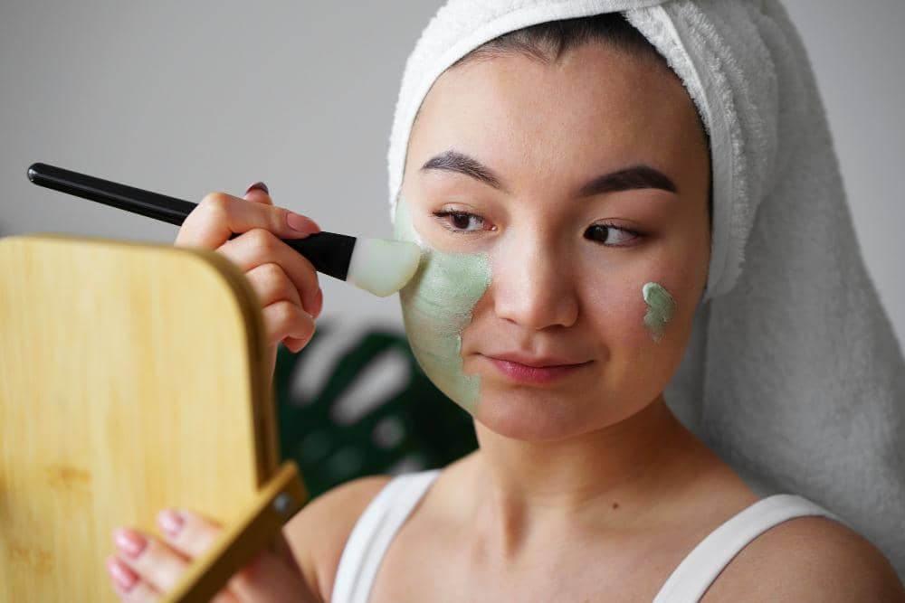 Komedo Tertutup: Gejala, Penyebab dan Cara Mengatasi | POPBELA.com