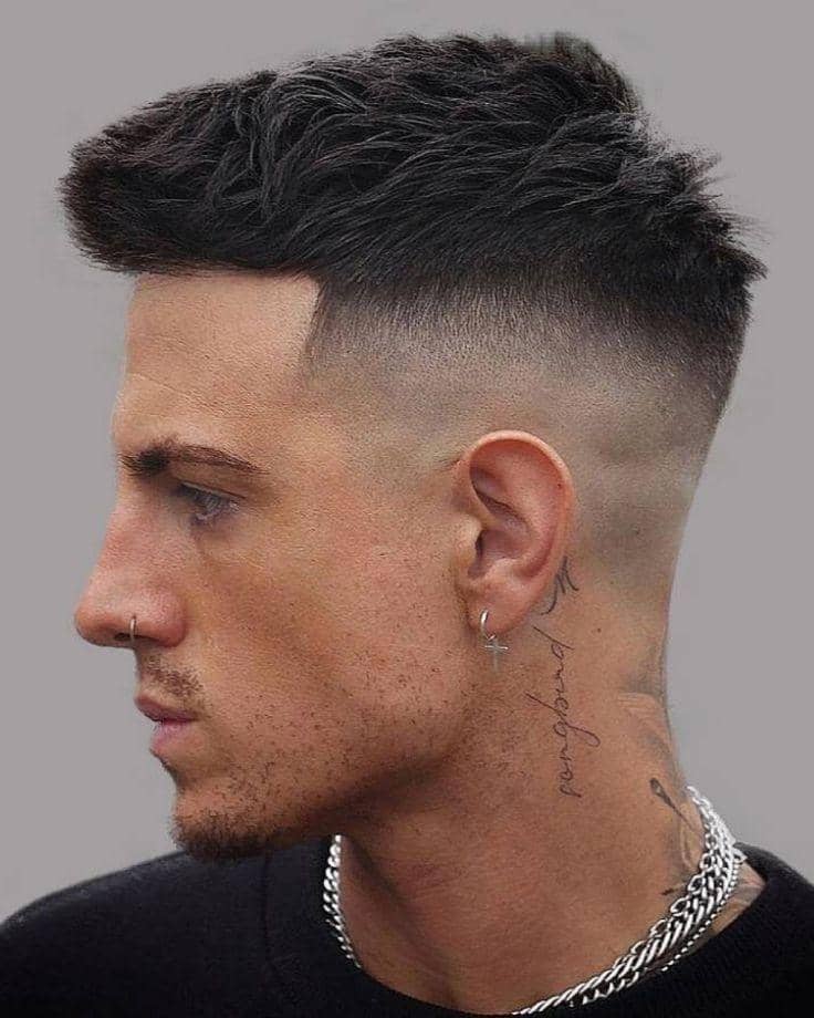 15 Model Potongan Rambut Tipis Pria yang Simpel tapi Trendi | Popbela.com