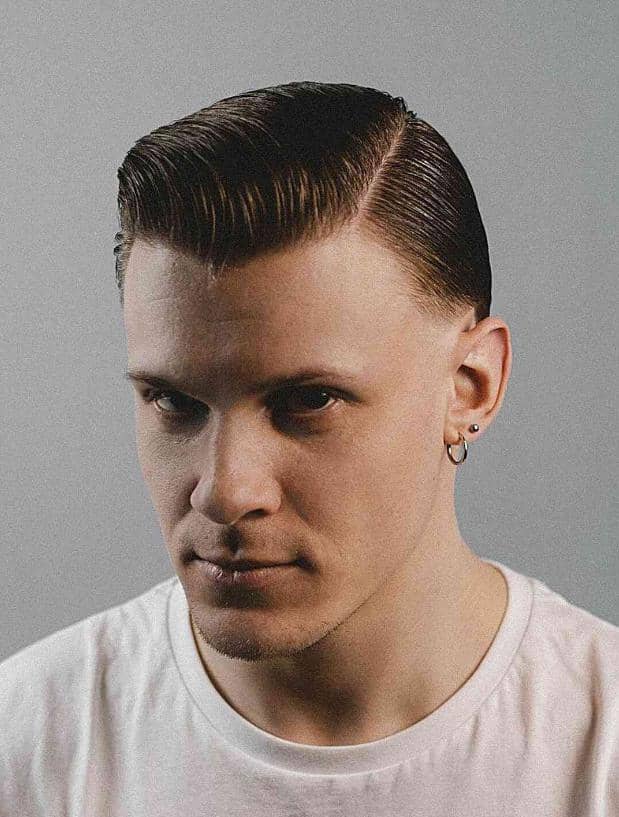 11 Potongan Rambut Side Part Laki-Laki yang Keren | POPBELA.com