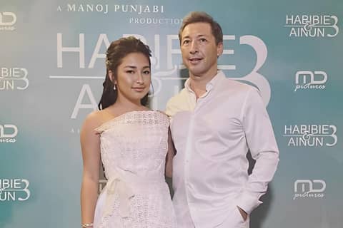 6 Fakta Keluarga Jennifer Coppen, Sang Ayah Mantan Pedangdut | Popbela.com