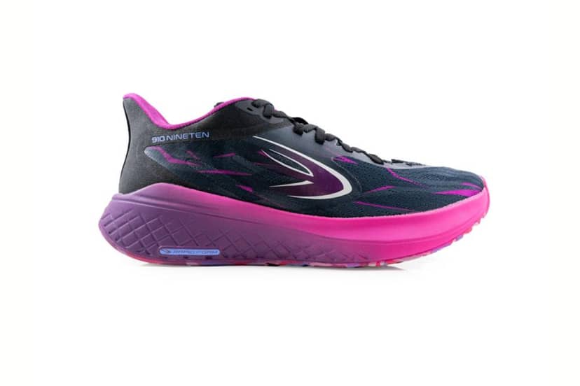 10 Sepatu Running Nineten 910 Terbaik untuk Pria dan Wanita | POPBELA.com