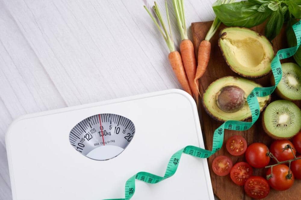 Tabel Berat Badan Ideal Menurut Kemenkes RI Pria dan Wanita | Popbela.com