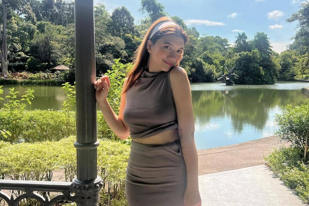 Profil Cassandra Lee: Biodata, Agama, dan Umurnya Lengkap | POPBELA.com