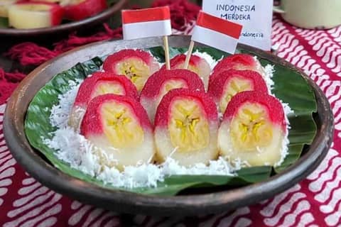 13 Ide Makanan Merah Putih, Cocok untuk Acara 17 Agustus | Popbela.com