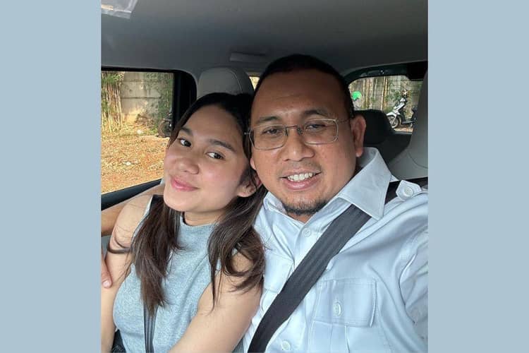 Fakta Keluarga Azizah Salsha, Istri Pratama Arhan | Popbela.com