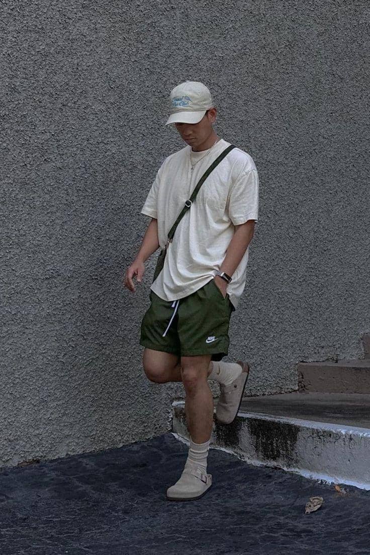 15 Style Cowok Keren tapi Simpel, Nggak Perlu Ribet! | Popbela.com
