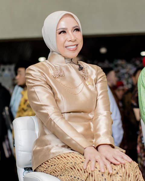 Daftar Artis yang Dilantik Menjadi Anggota DPR RI 2024-2029 | Popbela.com