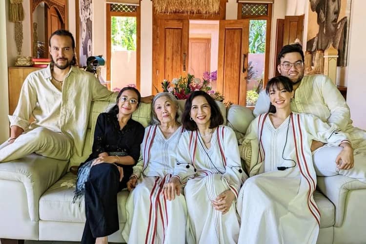 7 Fakta Keluarga Raline Shah, Anak Konglomerat Medan! | Popbela.com