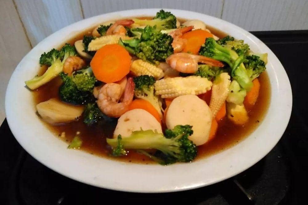 7 Menu Arisan Simple tapi Jadi Favorit Para Tamu | POPBELA.com