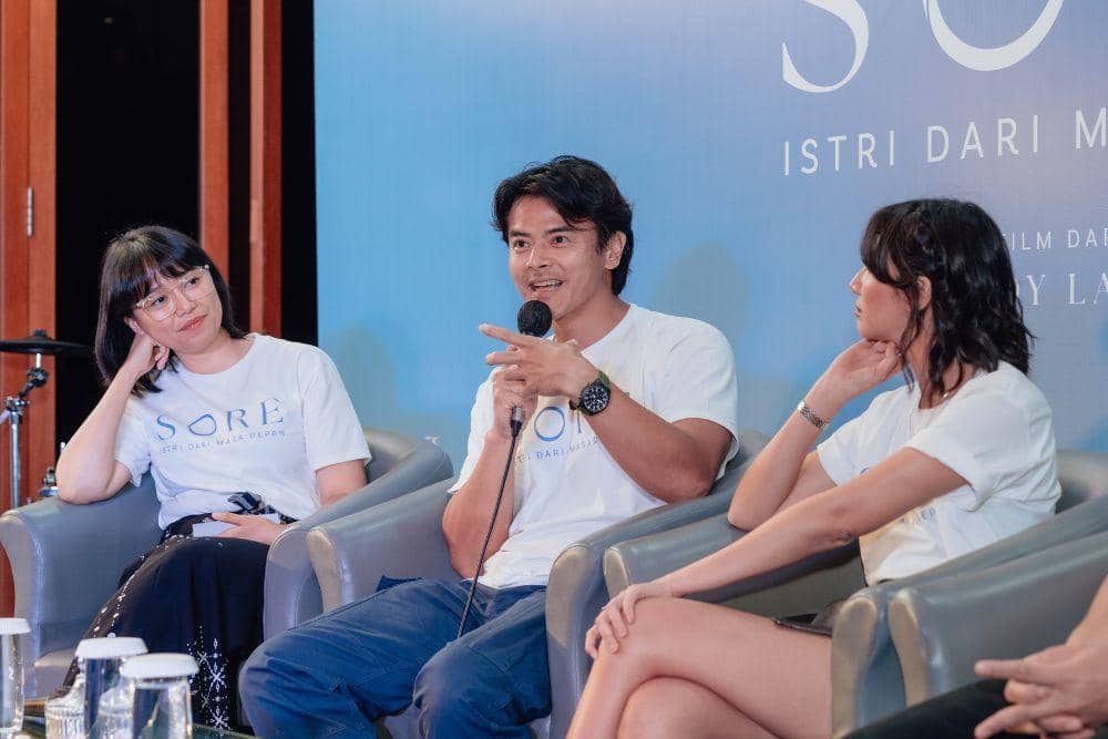 5 Fakta dan Sinopsis Film ‘Sore Istri dari Masa Depan’ | POPBELA.com