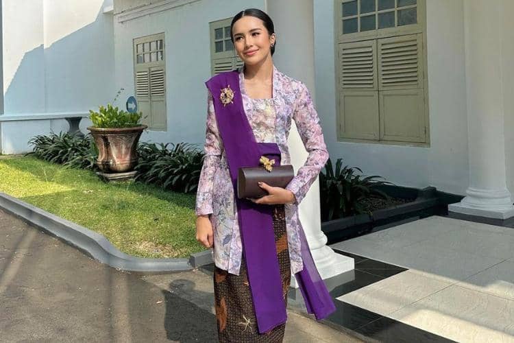 Mengenal Filosofi Kebaya Kutu Baru, Kebaya Klasik Indonesia | Popbela.com