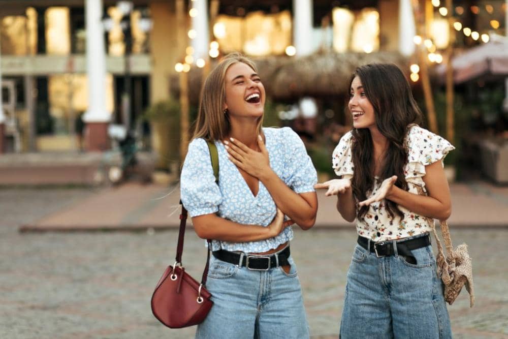 30 Jokes Receh yang Bikin Ketawa Sampai Sakit Perut | Popbela.com