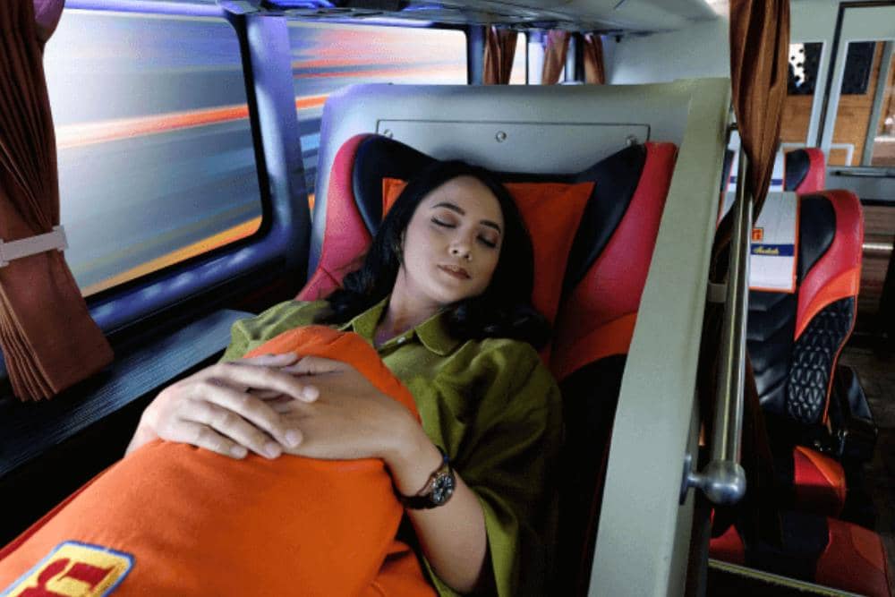 5 Sleeper Bus Rute Jakarta-Bali dan Harga Tiketnya | POPBELA.com