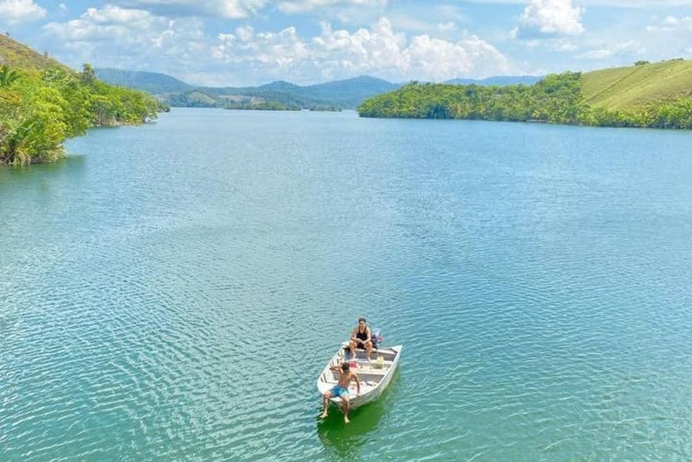 Wisata Danau Sentani, Papua: Lokasi, HTM, dan Aktivitas Seru | Popbela.com
