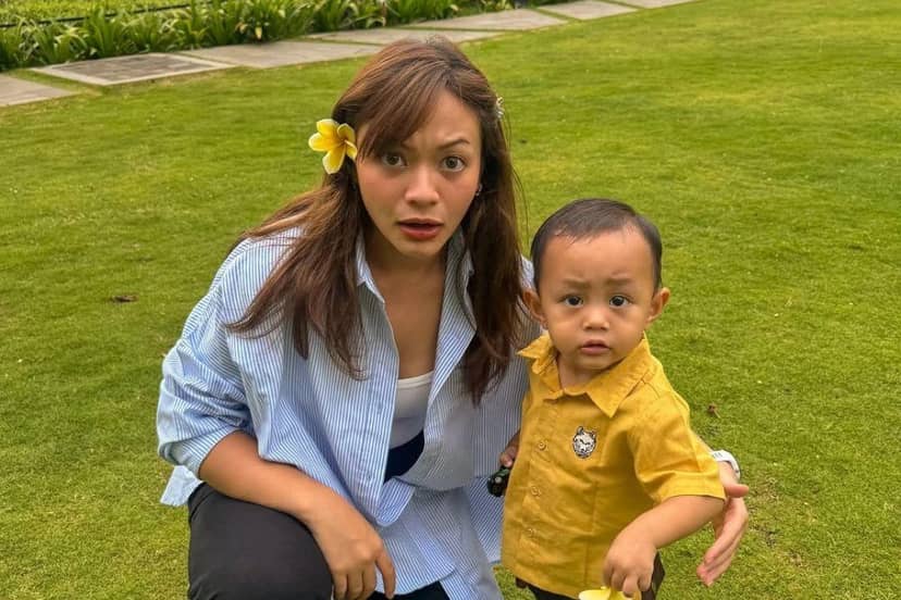 5 Fakta Keluarga Amel Carla, Adiknya TikToker Pasming Based | POPBELA.com