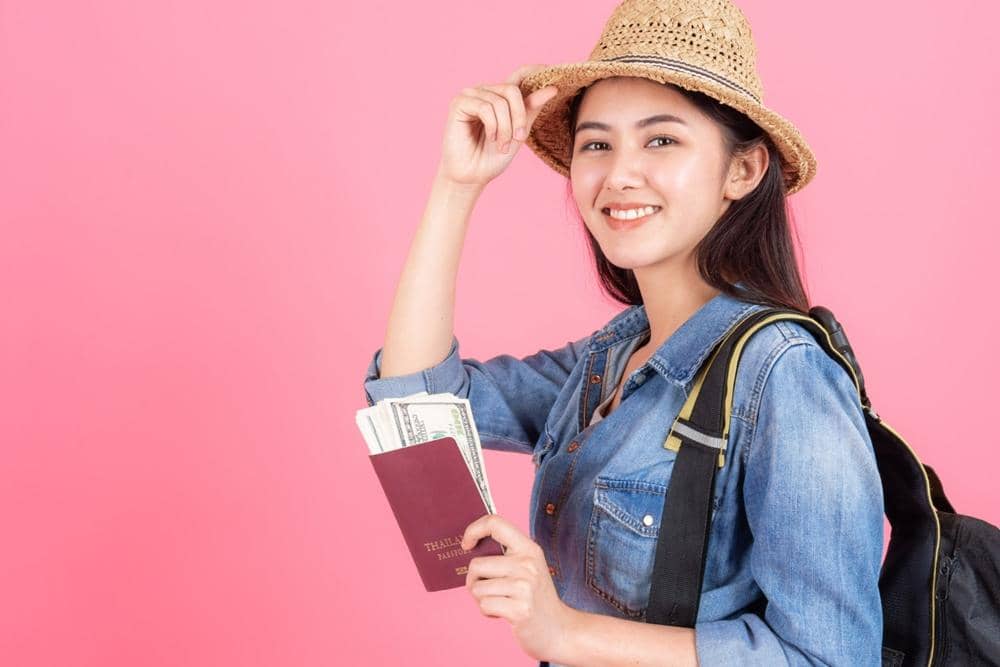 Tips Liburan Hemat di Tahun 2025 | POPBELA.com