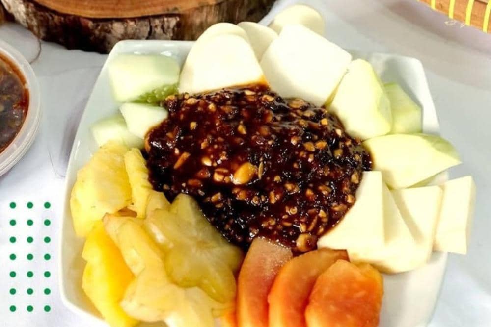 Resep Rujak Natsepa Khas Ambon, Segar dan Mudah Membuatnya | POPBELA.com