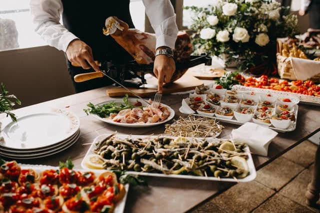 Buffet Menu: Pengertian, Jenis, dan Keunggulan | Popbela.com