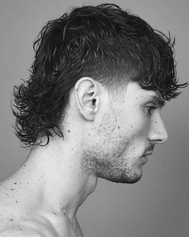 8 Gaya Rambut Mullet Panjang yang Nyentrik Tapi Keren | Popbela.com