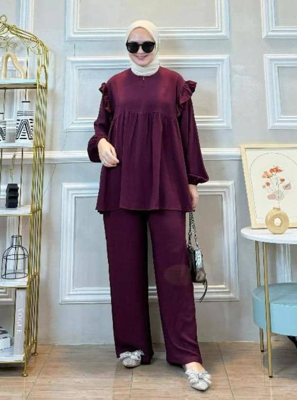 8 Model Baju Setelan Wanita Terbaru yang Kekinian, Stylish! | Popbela.com