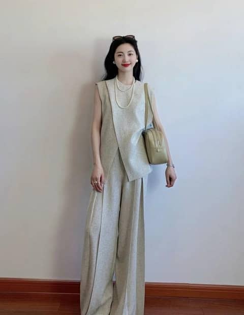 8 Model Baju Setelan Wanita Terbaru yang Kekinian, Stylish! | Popbela.com