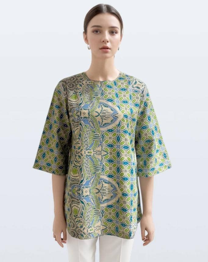 10 Merek Baju Batik Wanita Terkenal, Modern dan Stylish | Popbela.com