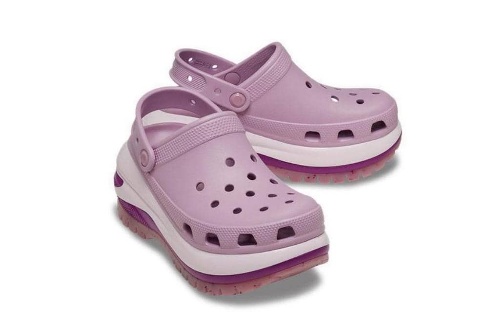 10 Rekomendasi Sandal Crocs Wanita yang Stylish Tapi Nyaman | Popbela.com