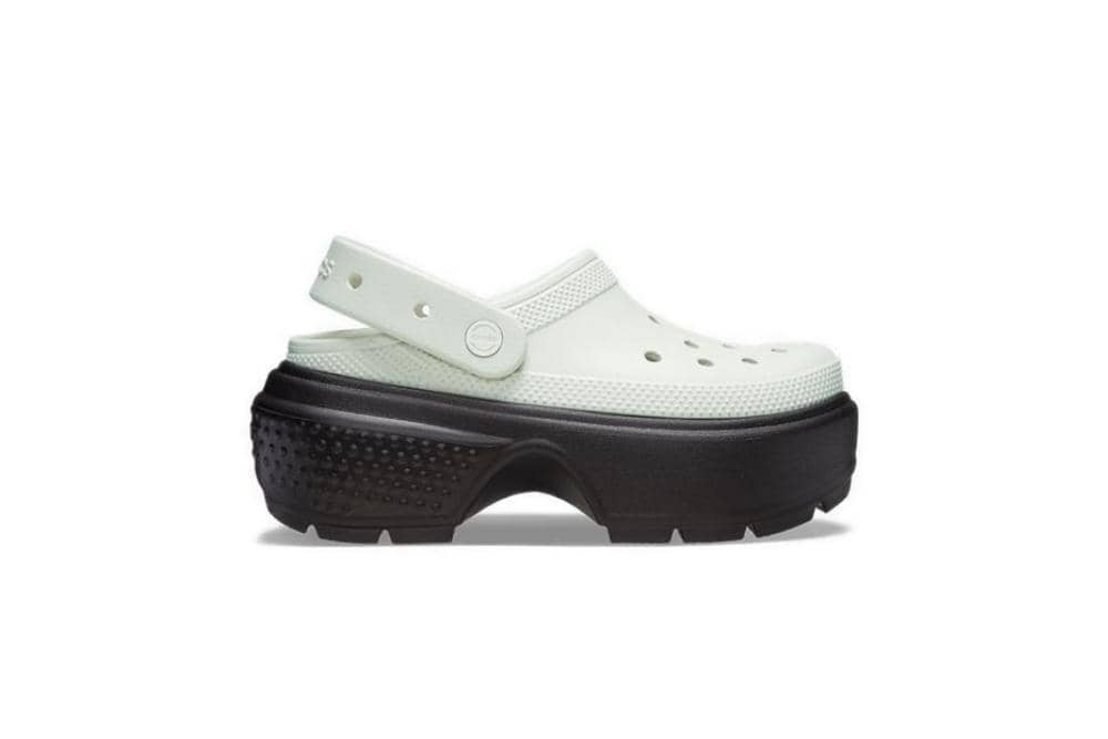 10 Rekomendasi Sandal Crocs Wanita yang Stylish Tapi Nyaman | Popbela.com