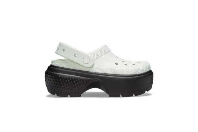 10 Rekomendasi Sandal Crocs Wanita yang Stylish Tapi Nyaman | Popbela.com