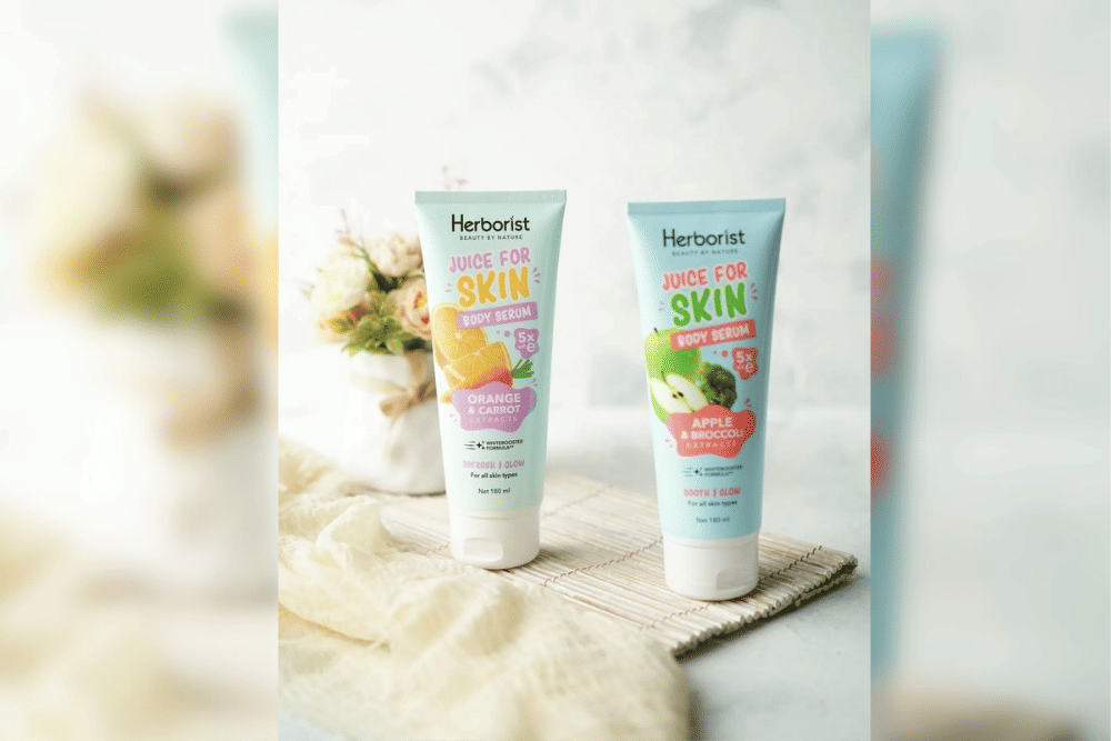 6 Rekomendasi Herborist Body Serum yang Kaya Manfaat | Popbela.com