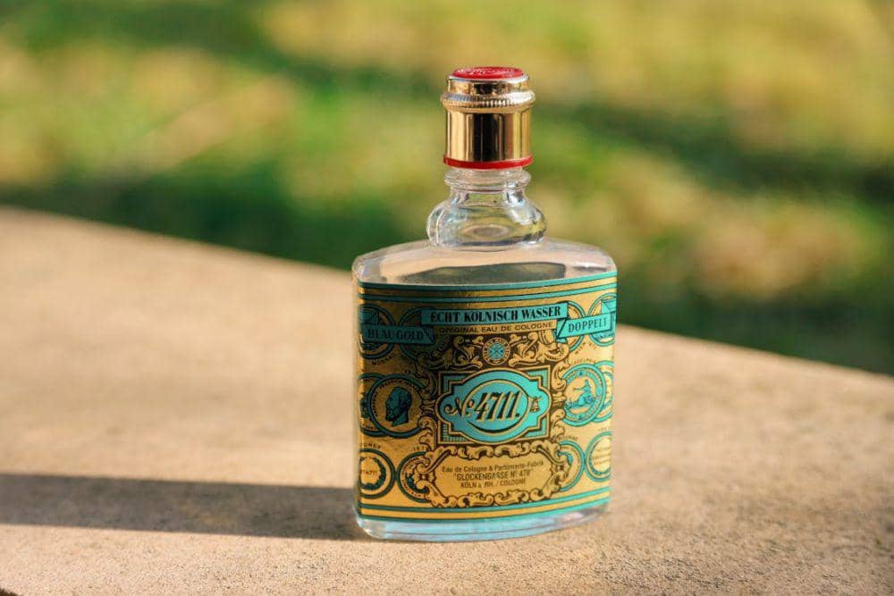 Parfum untuk Traveling: 13 Rekomendasi Parfum Travel Friendly & Liburan ...