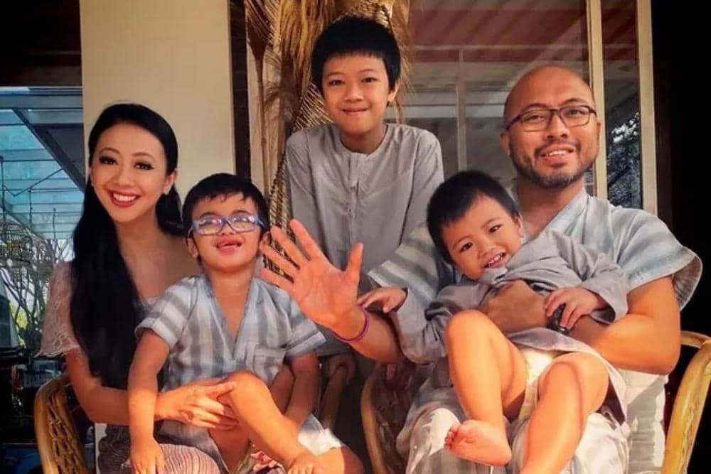 Sedih, Asri Welas Ungkap Alasannya Gugat Cerai Mantan Suami | Popbela.com