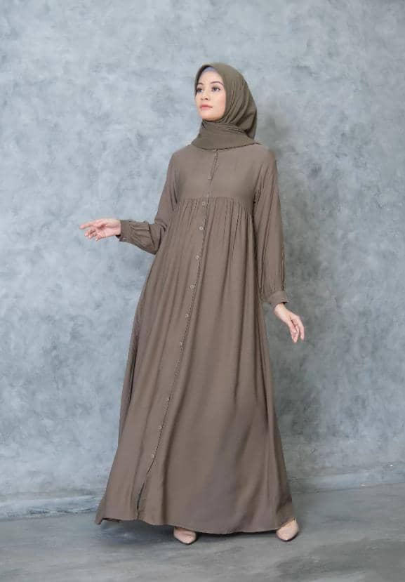 Gamis Terbaru 2025 Simple Elegan, Tampil Makin Stylish | Popbela.com