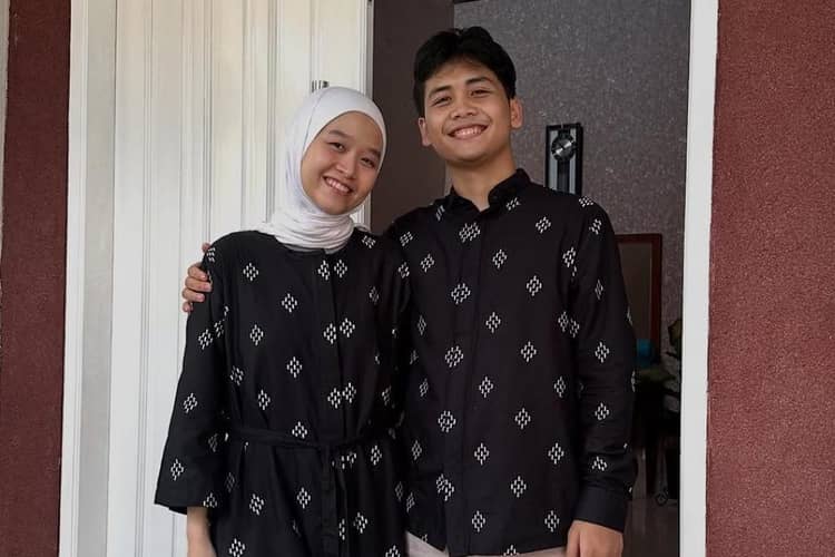 Selamat! Bintang Emon Bagikan Kabar Kehamilan Sang Istri | Popbela.com