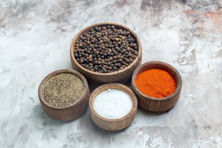 Perbedaan Lada dan Merica, Jangan Sampai Salah Pakai! | Popbela.com