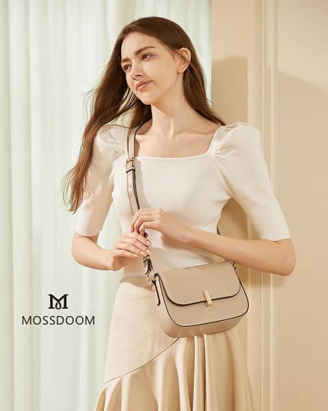 Cek Harga Tas MOSSDOOM yang Trendi dan Terjangkau di Sini! | Popbela.com