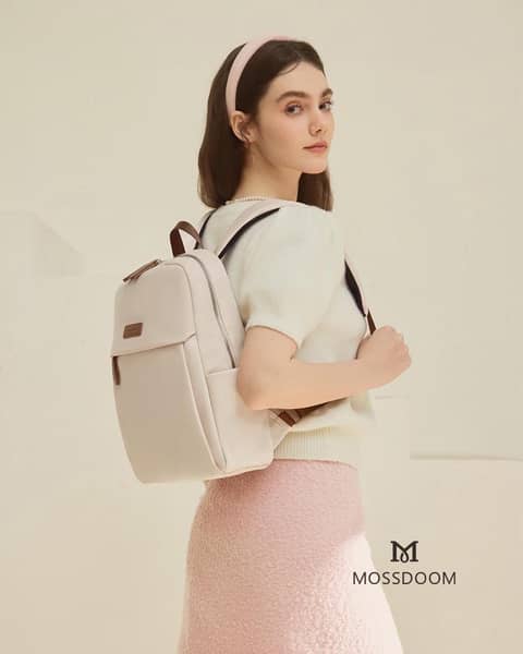 Cek Harga Tas MOSSDOOM yang Trendi dan Terjangkau di Sini! | Popbela.com