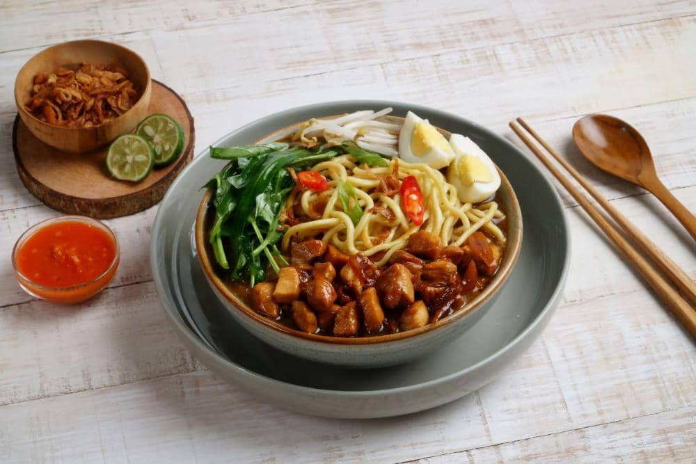 5 Resep Olahan Mie Kuning yang Sederhana | Popbela.com