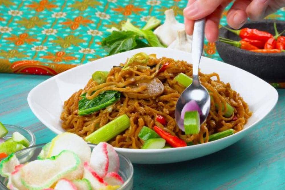 5 Resep Olahan Mie Kuning yang Sederhana | POPBELA.com